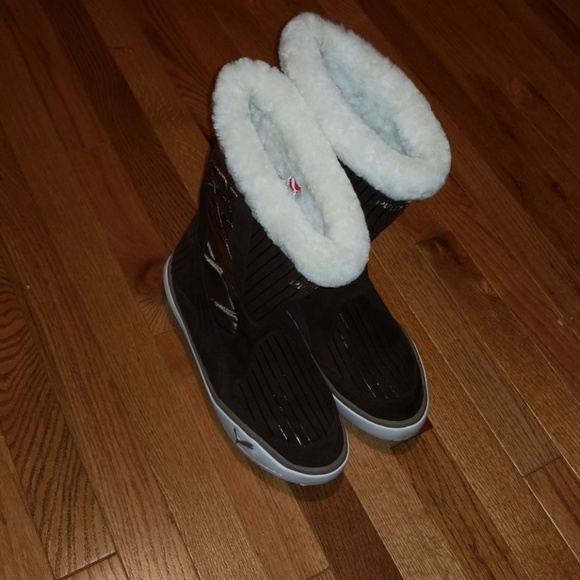 Puma | Shoes | Puma Boots Luff Down Jacket | Poshmark